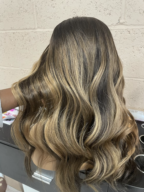 SAFIA HD Lace Wig – 100% Human Hair, Natural Hairline - Nuolawigs